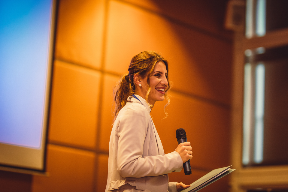How To Book A Keynote Speaker - Business101.com